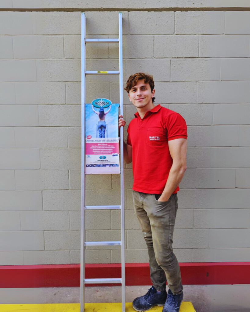 REPOSOL ESCALERA ALUMINIO 1 TRAMO 8 ESCALONES. 2.43 M | Martel Pinturerias